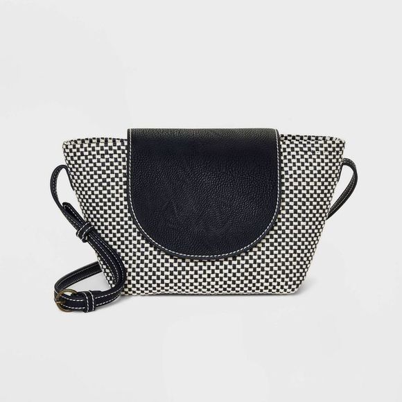 Universal Thread | Bags | Check Print Straw Crossbody Bag Universal ...